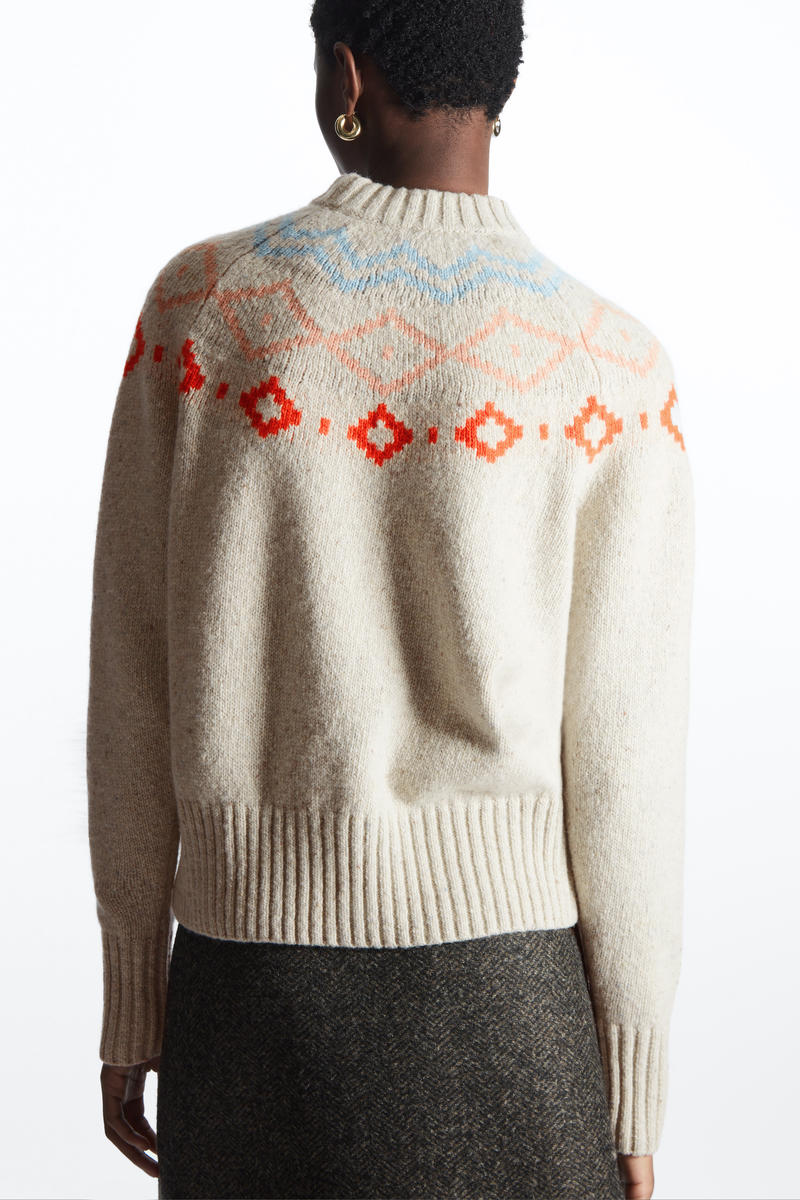 FAIR ISLE MERINO WOOL JUMPER フェアアイルメリノウールセーター｜COS コス 公式オンラインストア