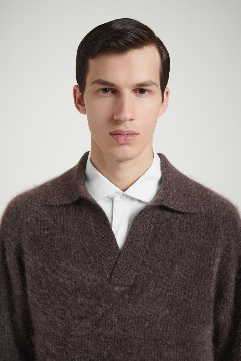 THE BRUSHED-CASHMERE POLO SHIRT ブラッシュドカシミヤポロシャツ｜COS コス 公式オンラインストア