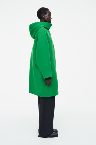 OVERSIZED WOOL HOODED COAT オーバーサイズウールフード付きコート｜COS コス 公式オンラインストア