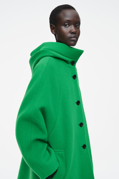 OVERSIZED WOOL HOODED COAT オーバーサイズウールフード付きコート｜COS コス 公式オンラインストア