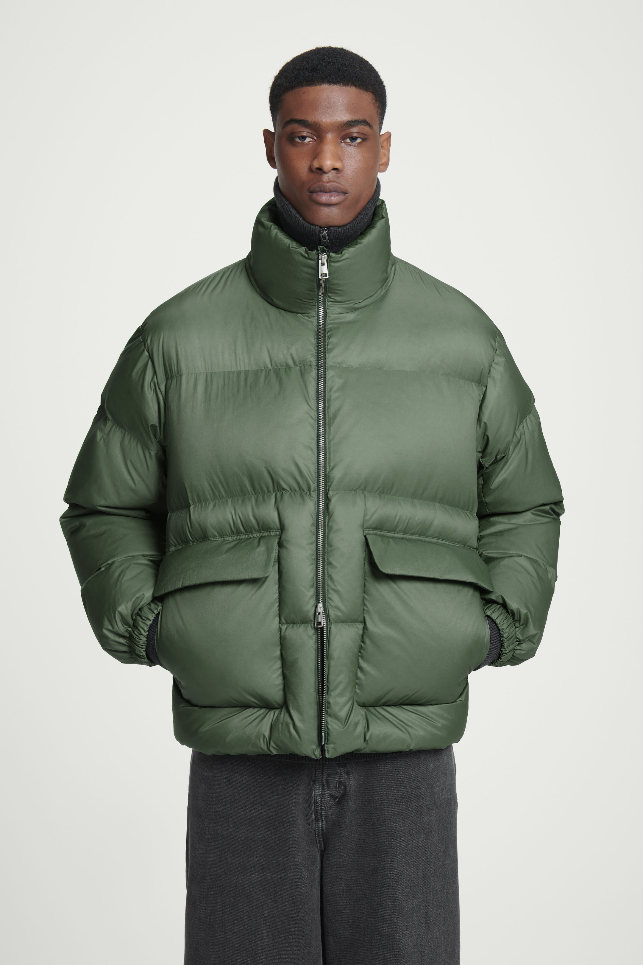 DOWN-FILLED PUFFER JACKET - GREEN