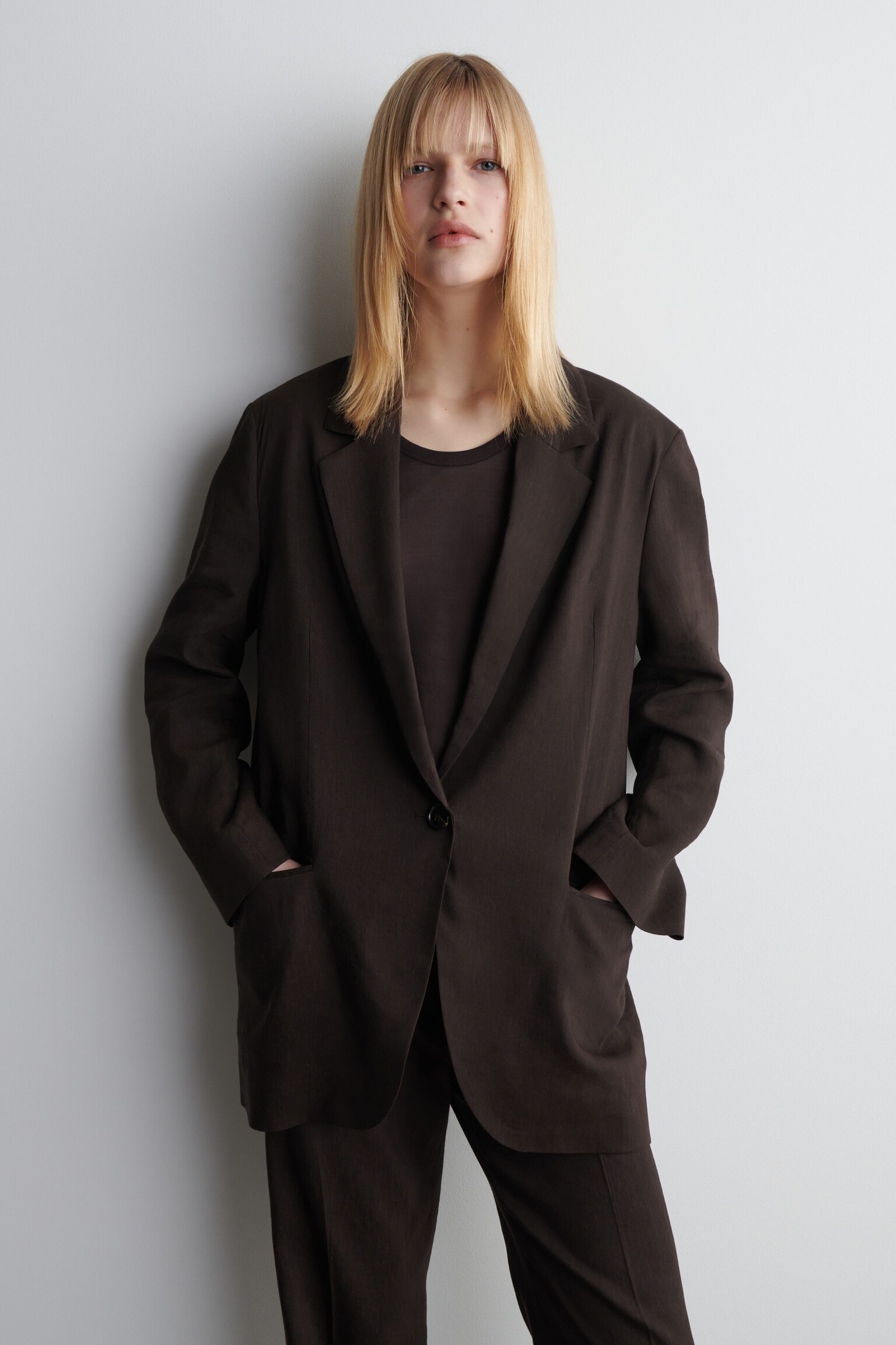 Abrigos de Mujer | COS