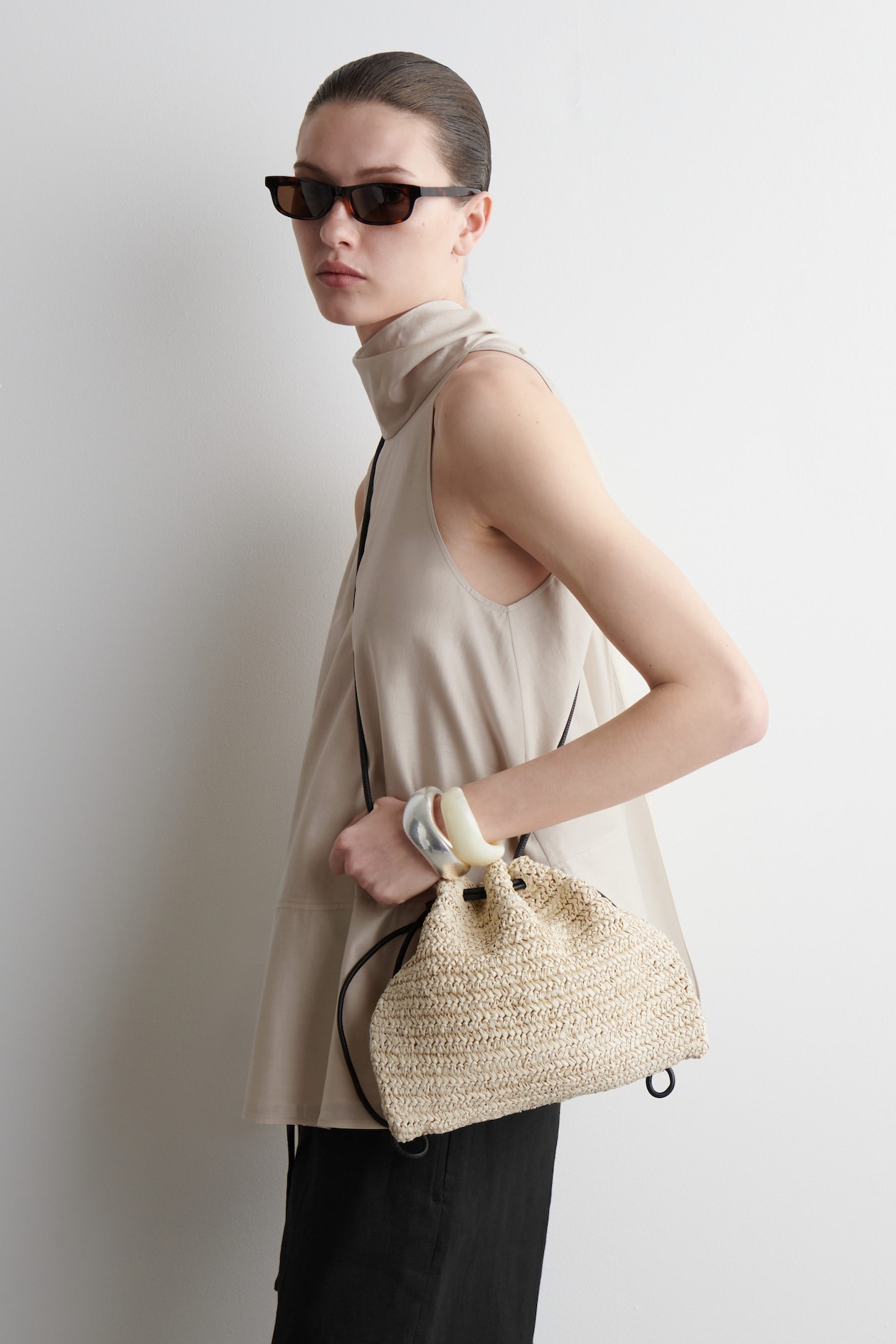 MINI CAVATELLI CLUTCH BAG - STRAW - BEIGE