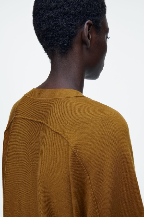 BATWING-SLEEVE MERINO WOOL CARDIGAN - OCHRE