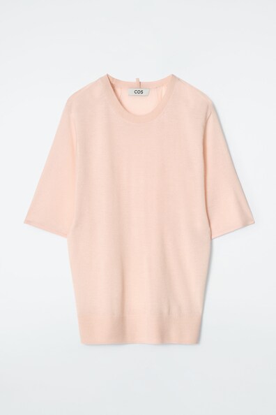 Explore the COS Spring Summer 2025 Runway