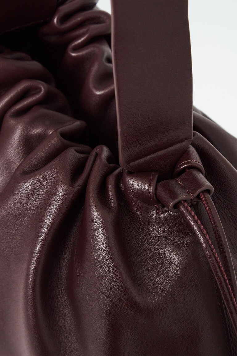 CAVATELLI CLUTCH - LEATHER - BORDEAUX