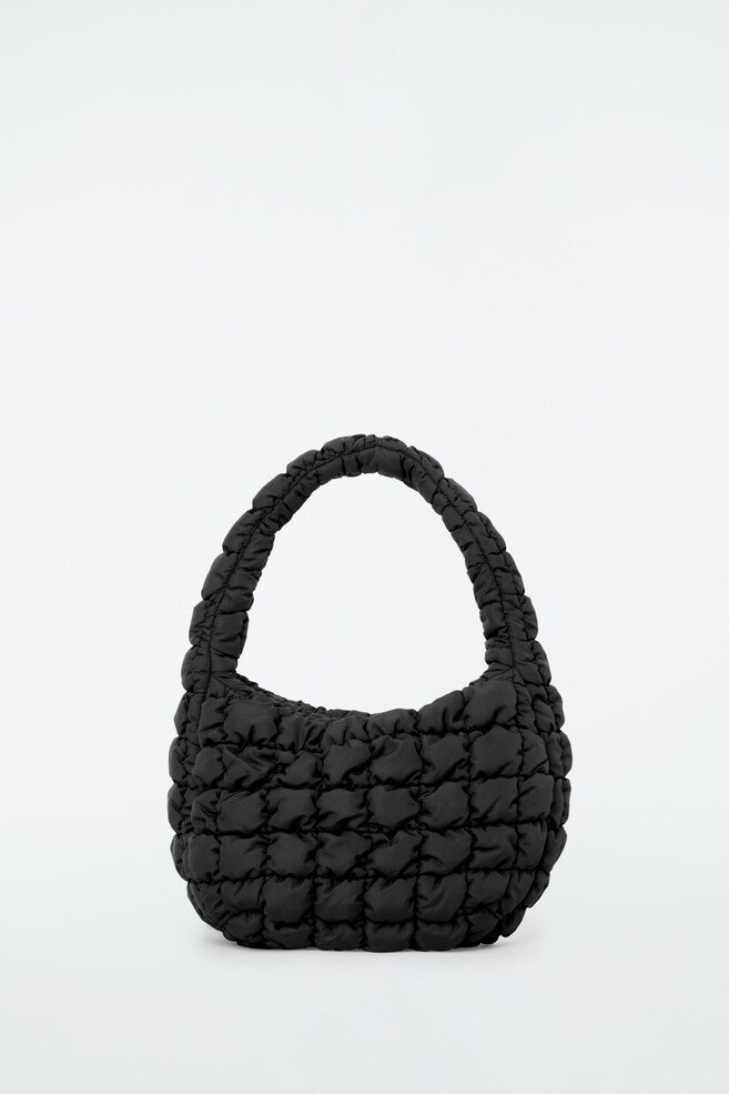 THE QUILTED BAG. A COS ICON.