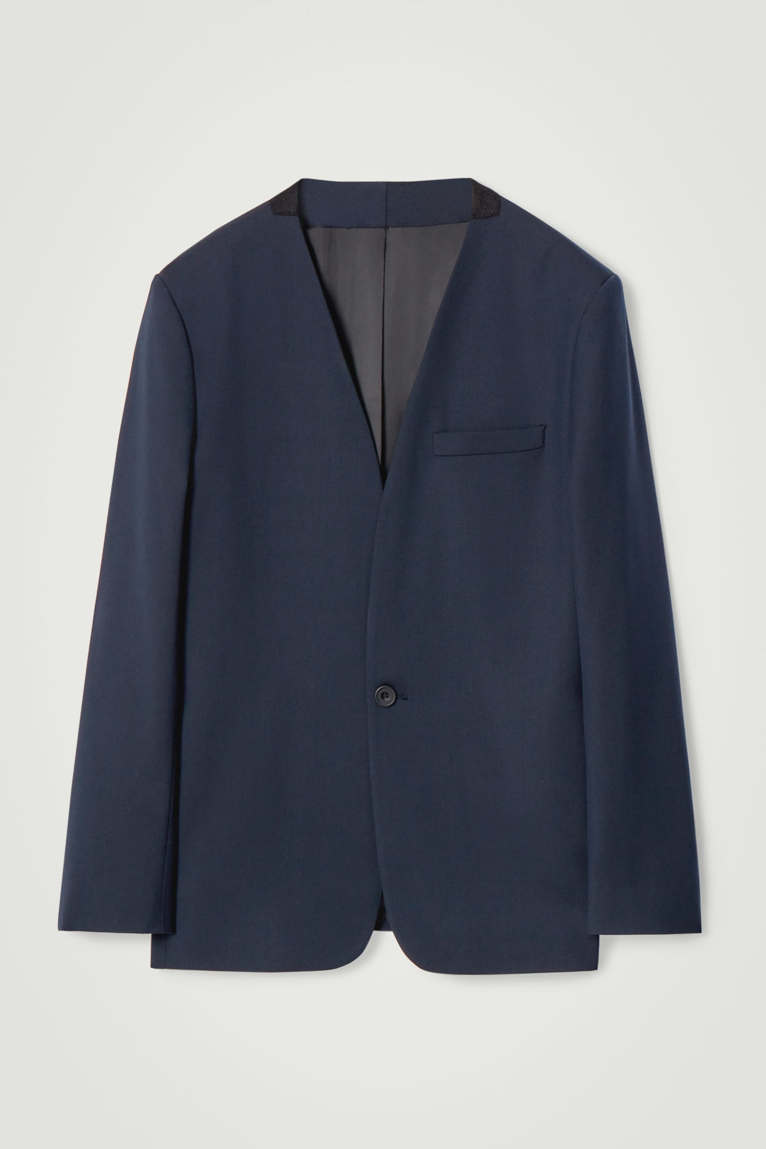 Suits | COS AU