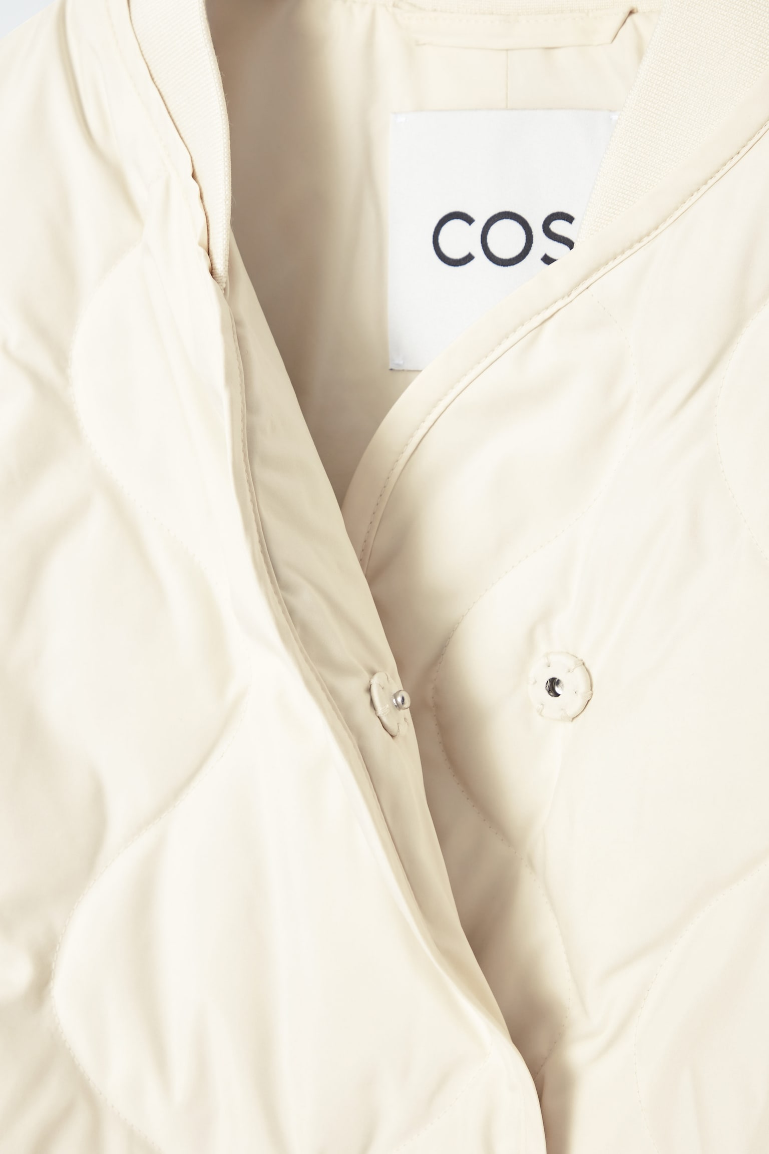 ABRIGO ACOLCHADO OVERSIZE - BLANCO ROTO