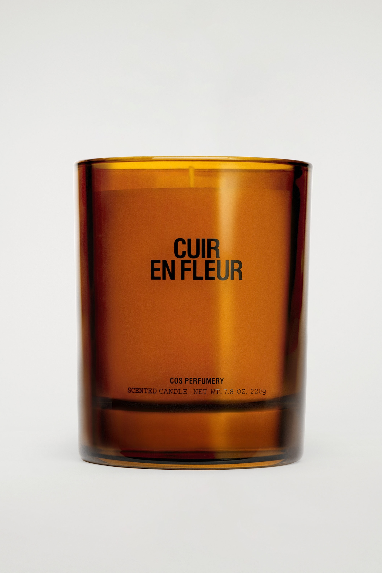 COS PERFUMERY SCENTED CANDLE, 220G - CUIR EN FLEUR