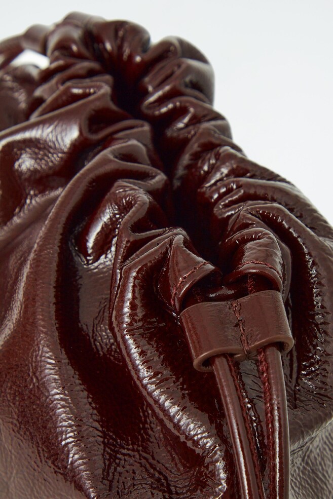 BOLSO DE MANO CAVATELLI MINI - PIEL - BURDEOS