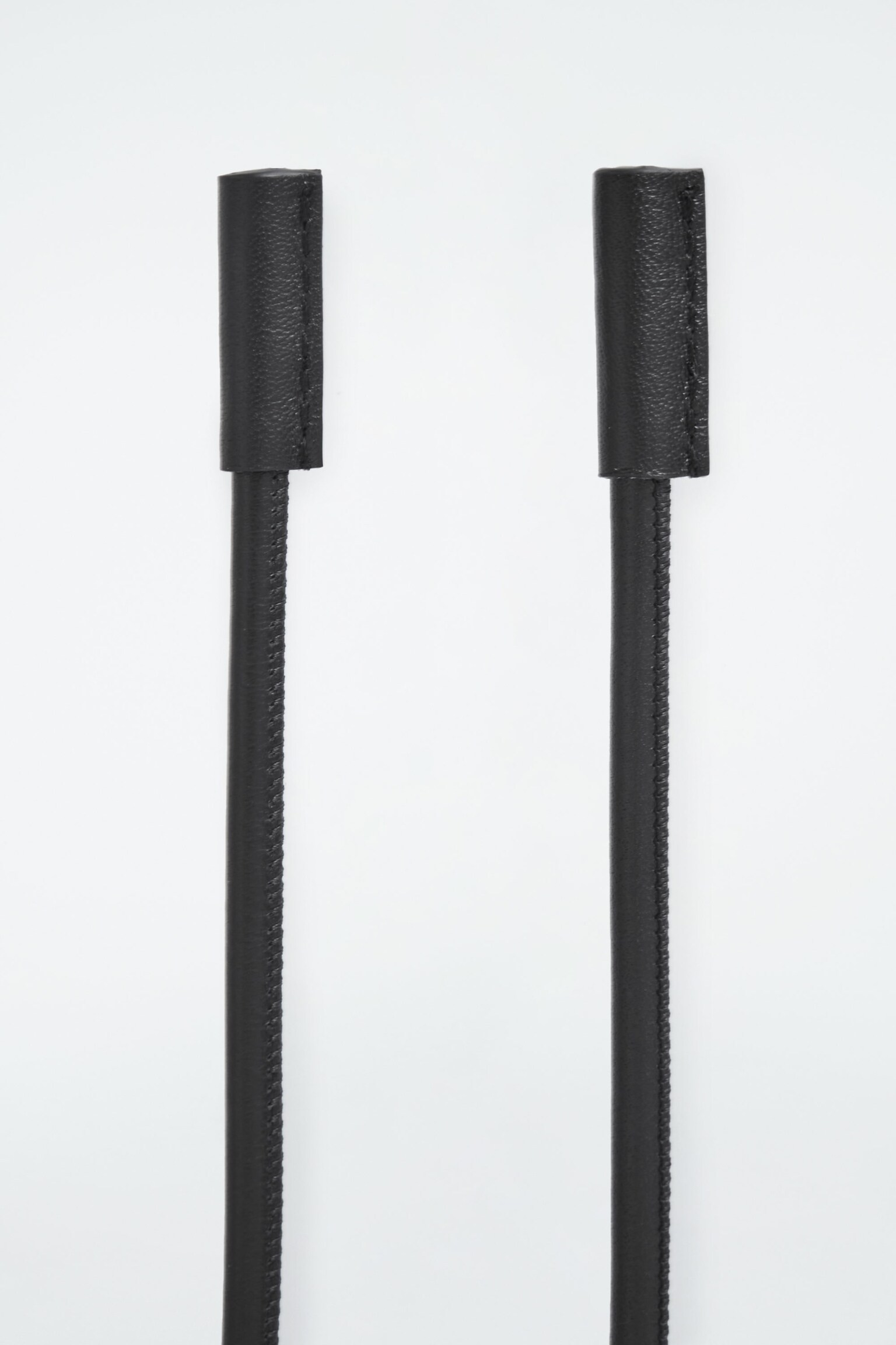 LEATHER ROPE BELT - BLACK