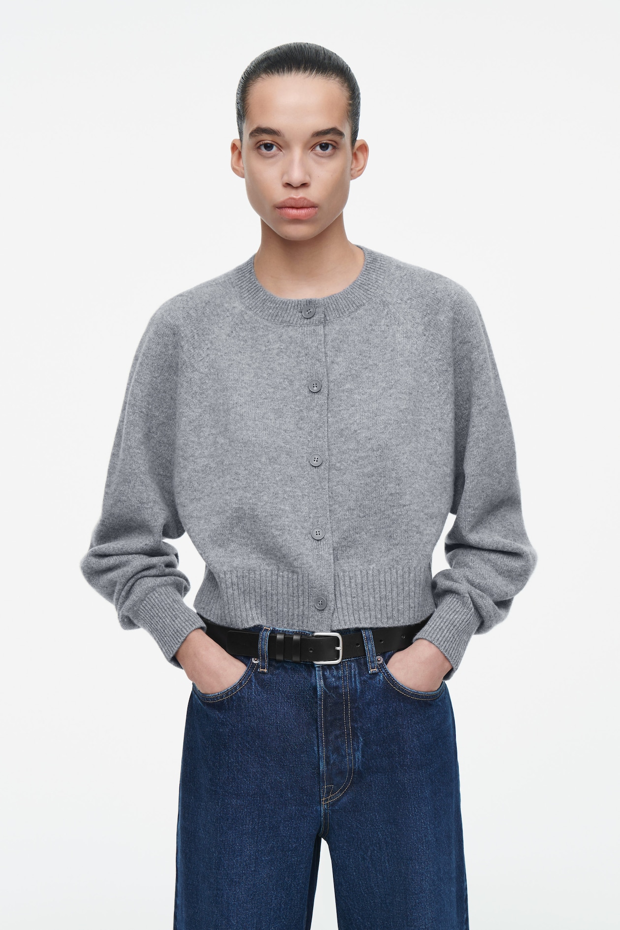 CROPPED WOOL CARDIGAN - GREY MÉLANGE