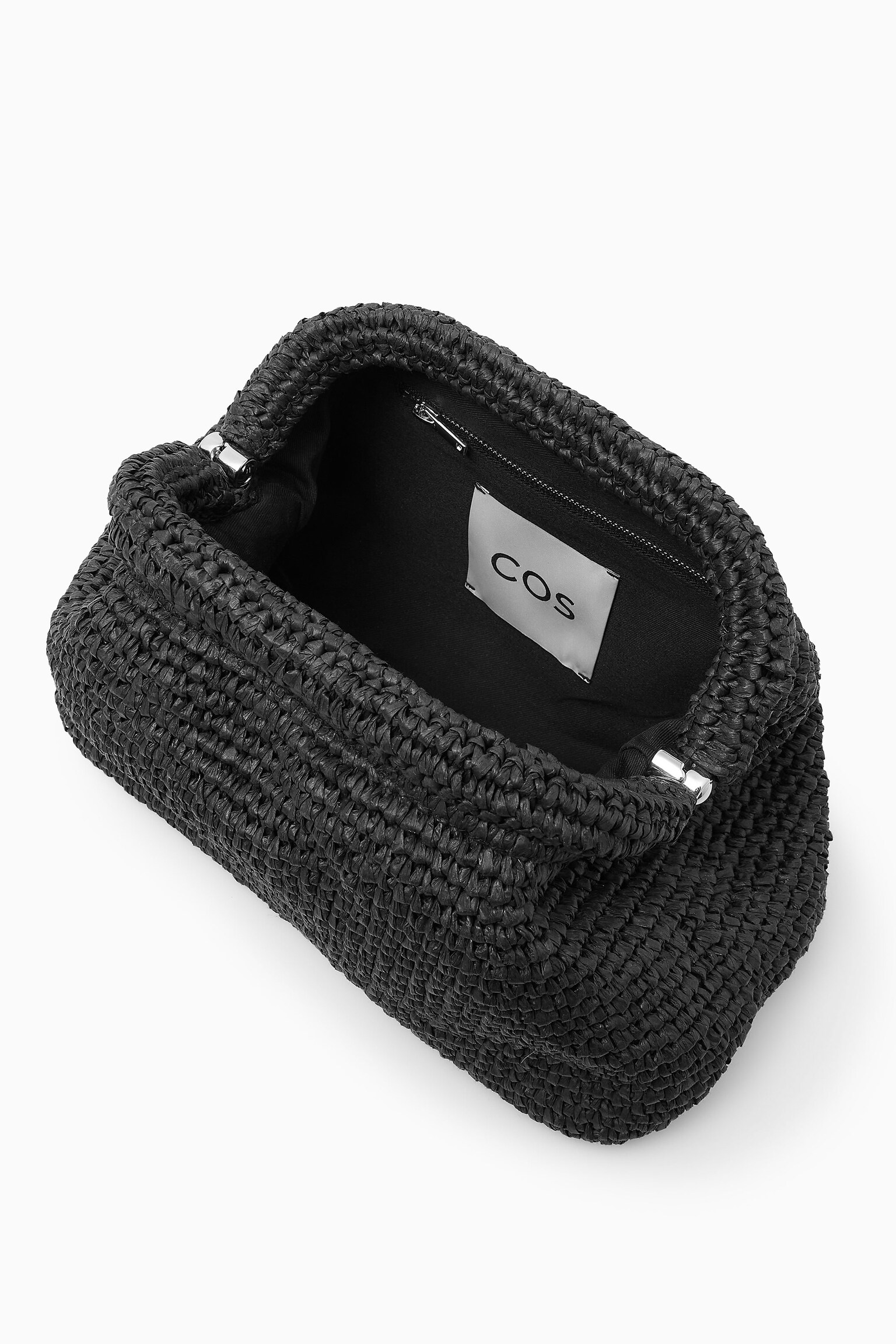 CLUTCH ESTRUCTURADO DE RAFIA - NEGRO