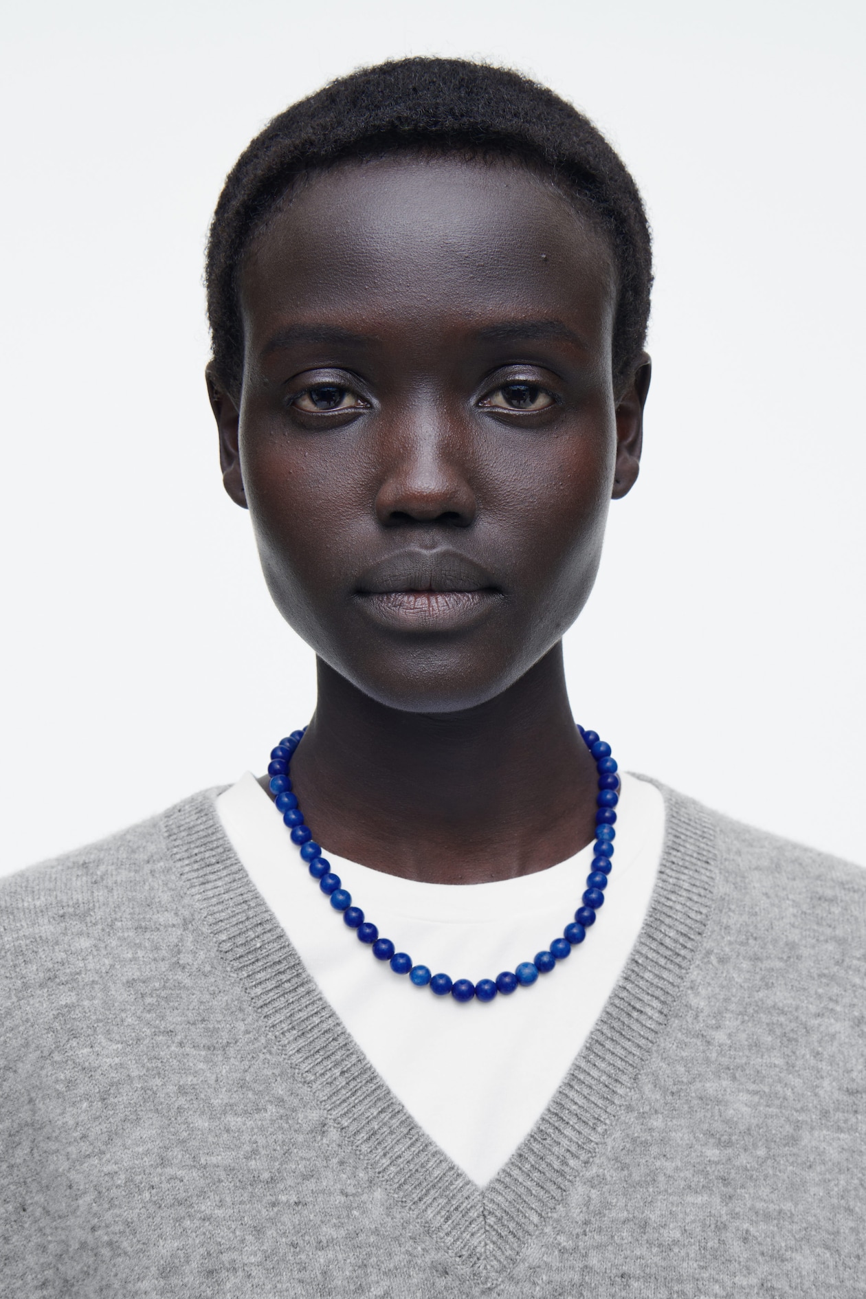 NASZYJNIK Z KORALIKÓW KWARCU - NIEBIESKI