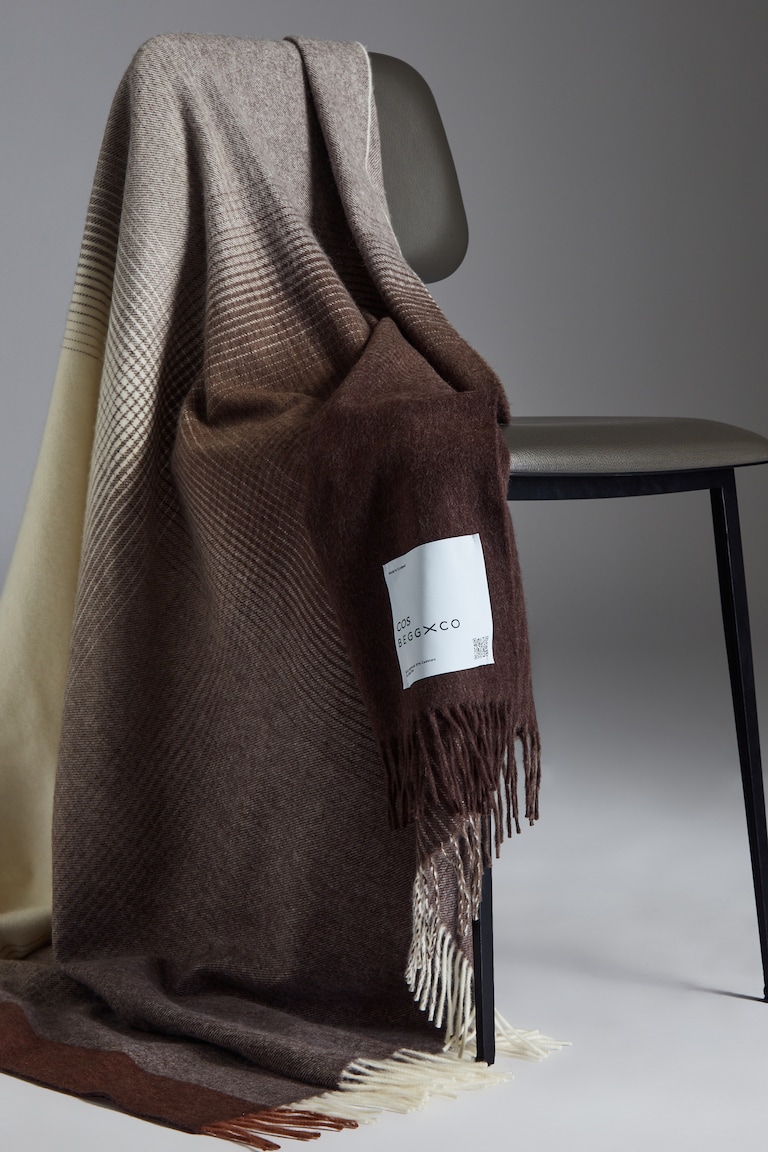 Collections: Crafting comfort with Begg x Co – COS