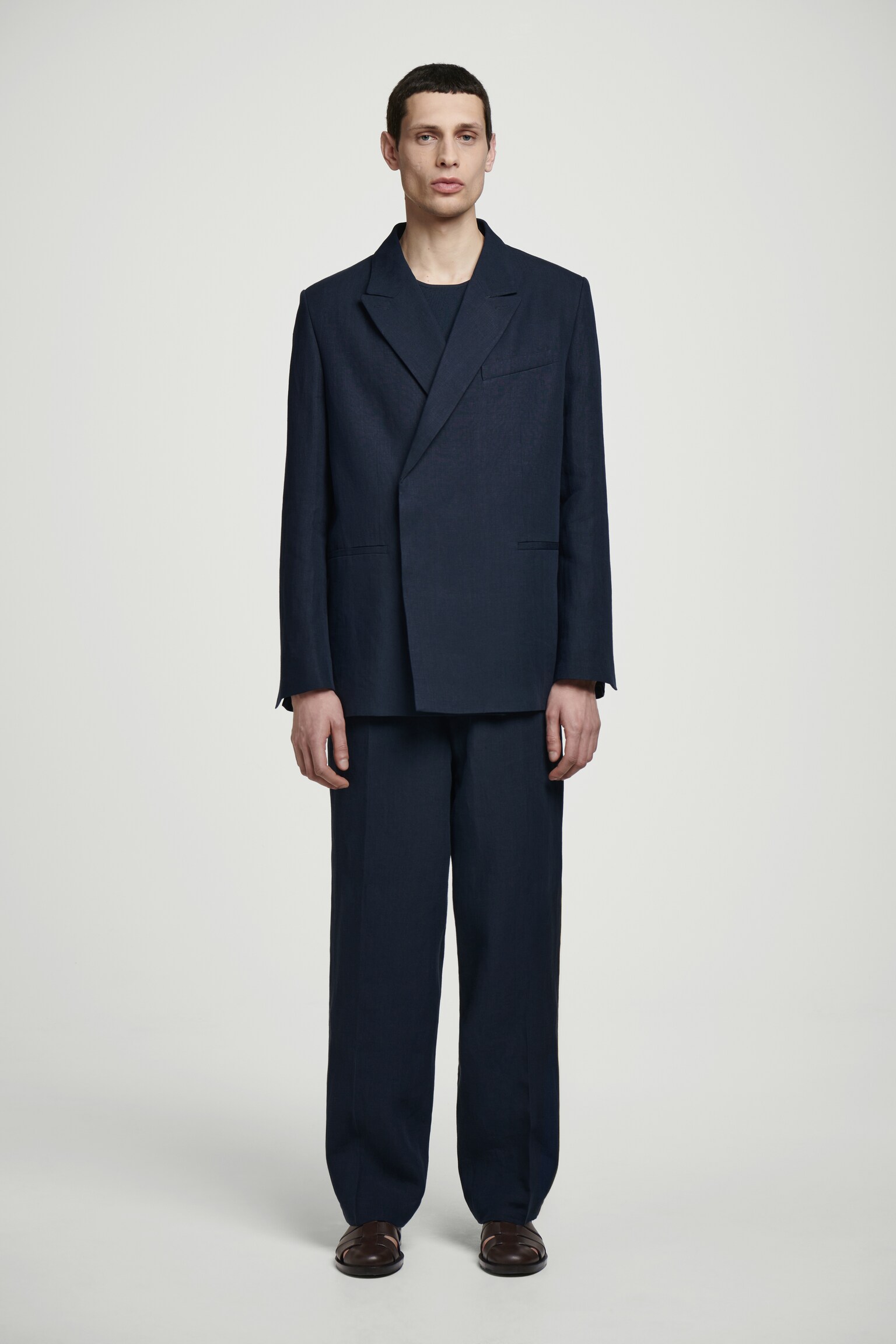 Men's Summer Suits & Relaxed Tailoring | COS